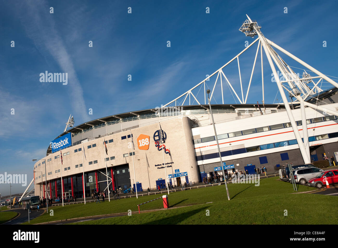 Reebok stadium hi-res stock photography and images - Alamy