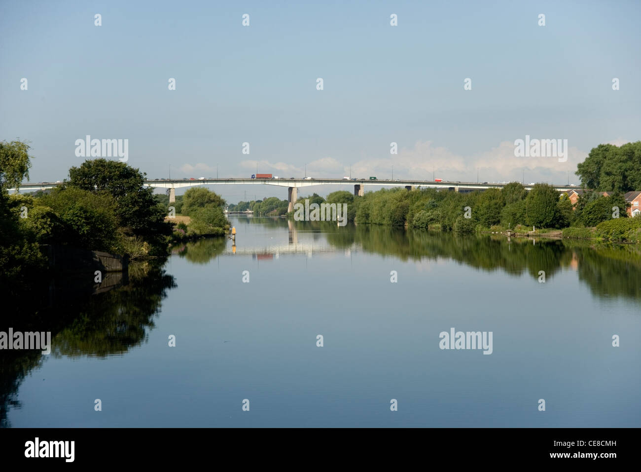 M60 Bridge over the Manchester Ship Canal from Barton Bridge ...