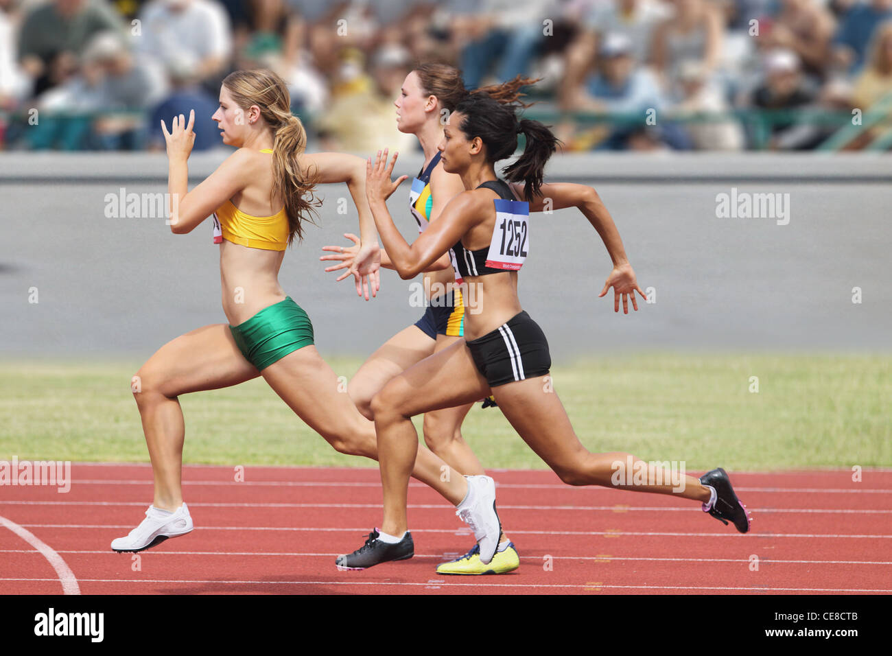 Female race runners hi-res stock photography and images - Alamy