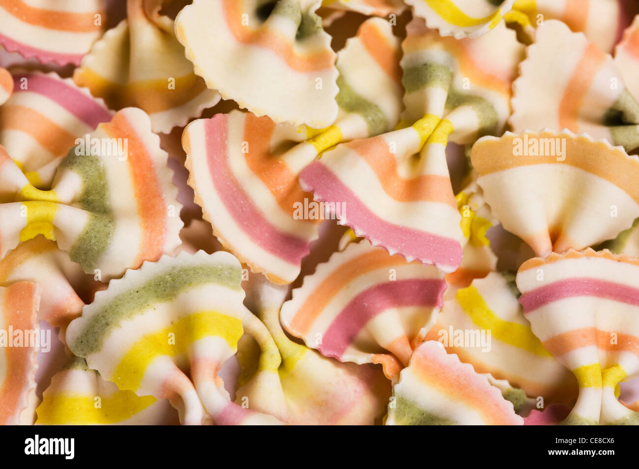 Pasta Farfalline fantasia pattern Stock Photo - Alamy