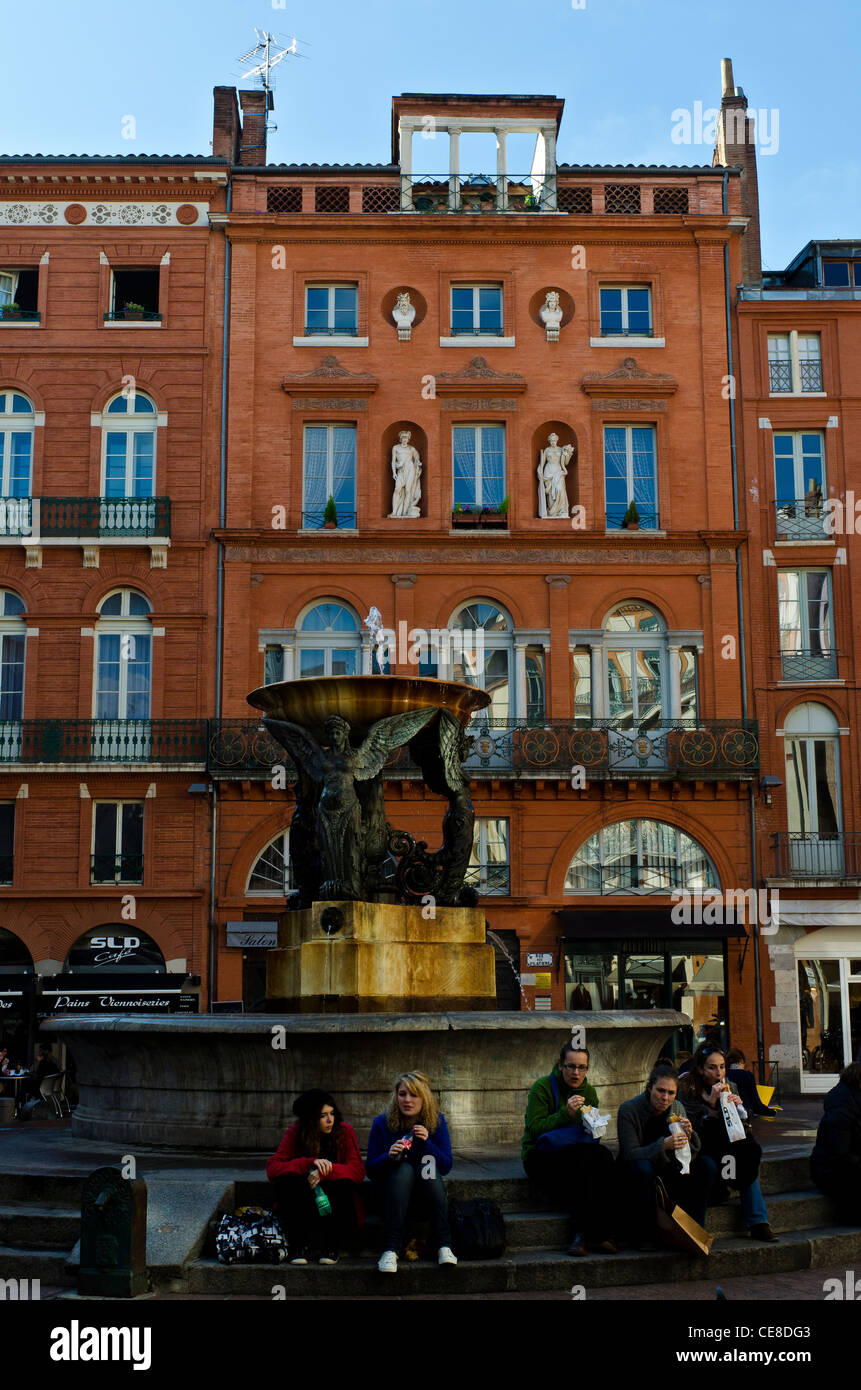 Place st george toulouse hi-res stock photography and images - Alamy