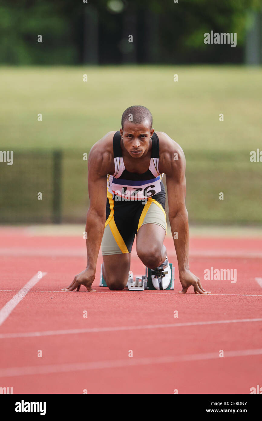 Starting block hi-res stock photography and images - Alamy