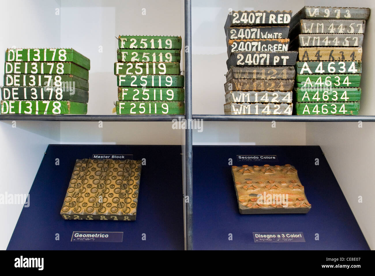 Museum textile blocks hi-res stock photography and images - Alamy