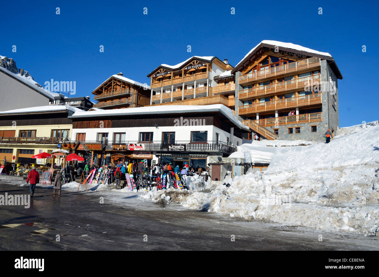 Tignes bar hi-res stock photography and images - Alamy