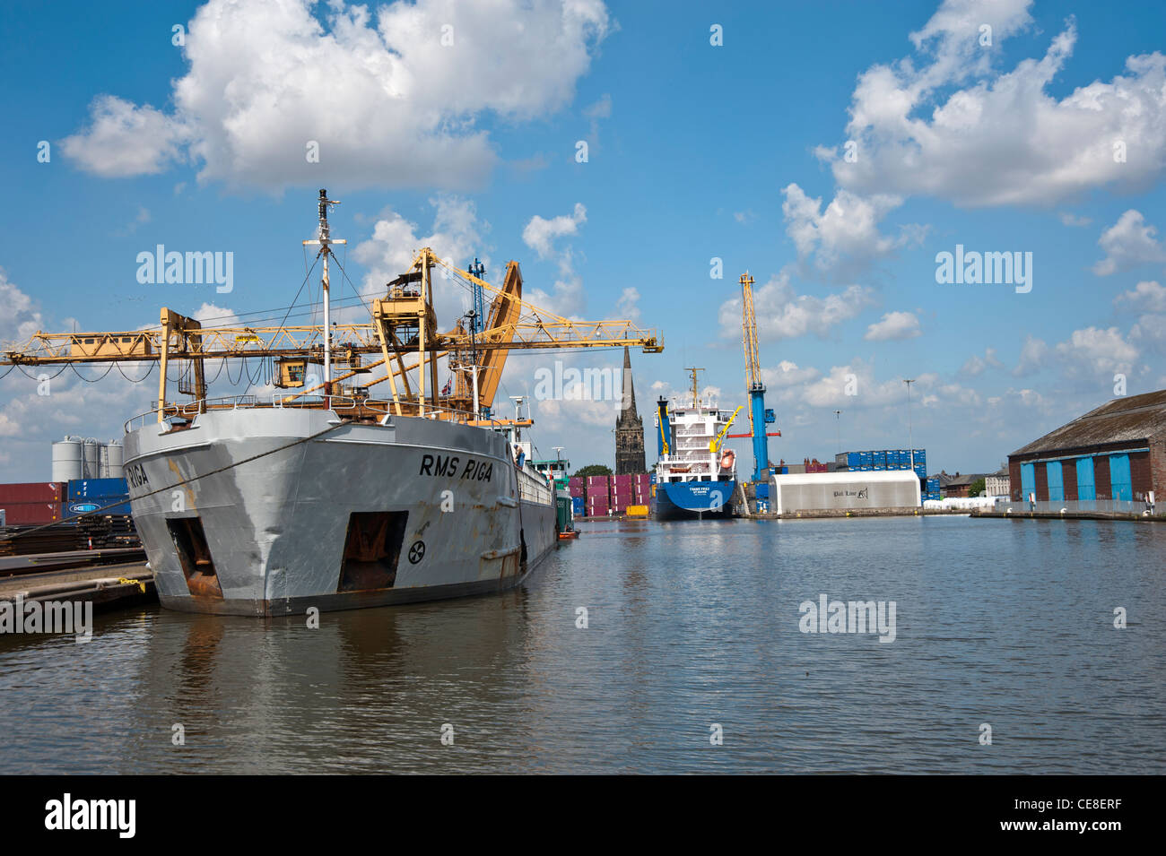 Goole docks hi-res stock photography and images - Alamy