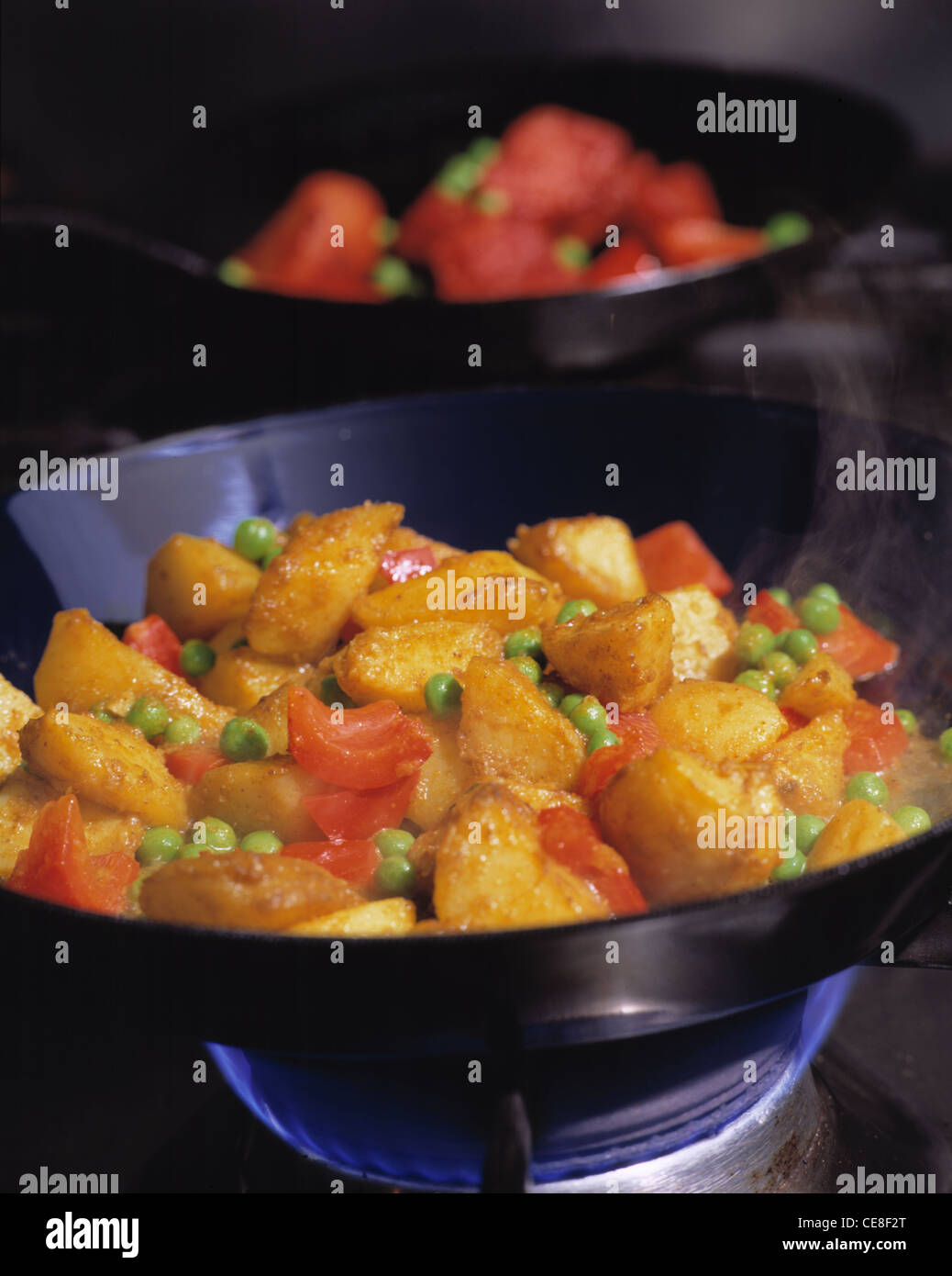 Indian curry food truck hi-res stock photography and images - Alamy