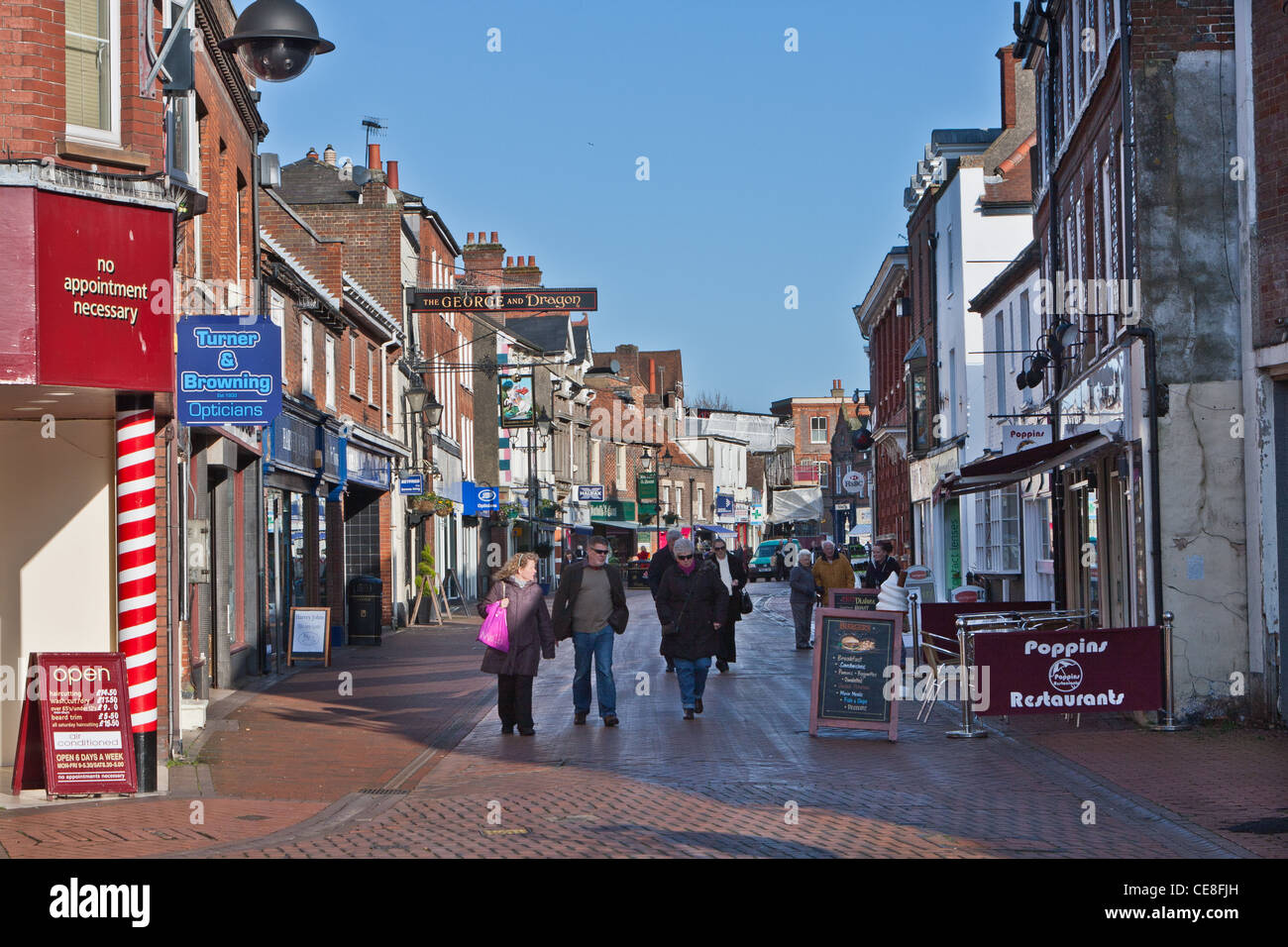 Chesham street hi-res stock photography and images - Alamy