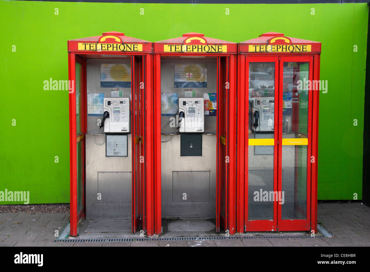 British telephone boxes hi-res stock photography and images - Alamy