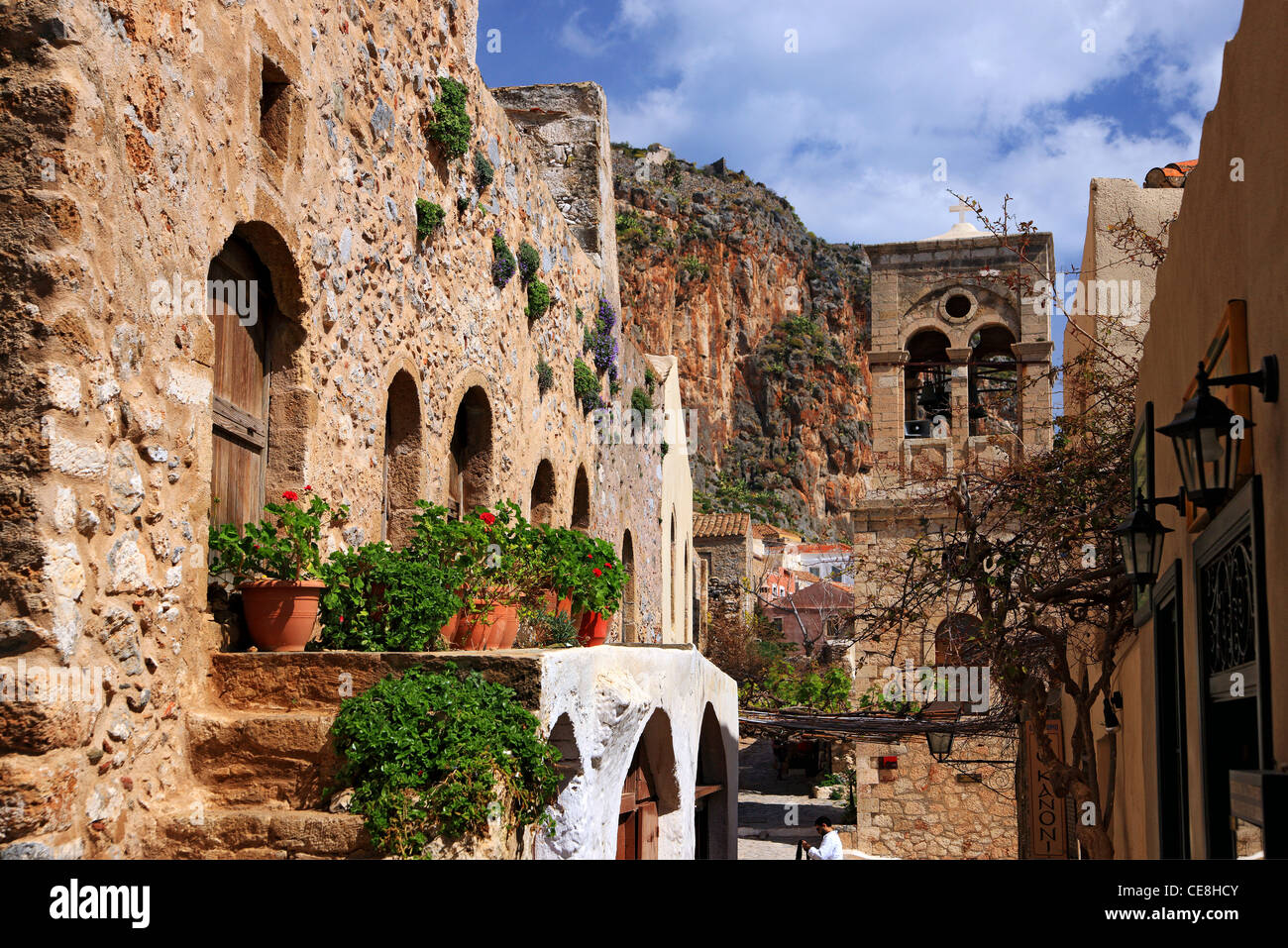 Castletown square hi-res stock photography and images - Alamy