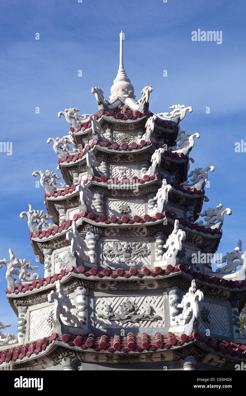 Linh Quang Temple Stock Photo - Alamy