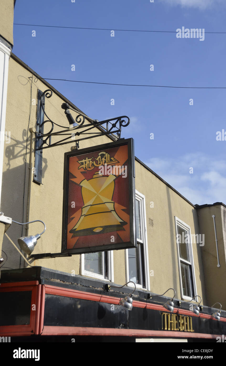 The bell pub bristol hi-res stock photography and images - Alamy