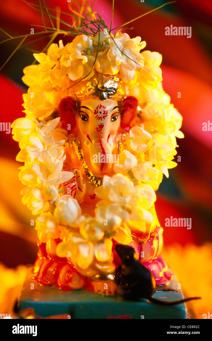 VHM 81351 : indian God Ganesh Elephant head Lord with garland and mouse ...