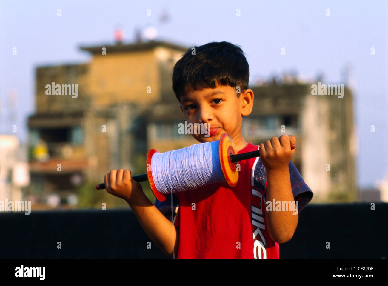 Boy with kite india hi-res stock photography and images - Alamy