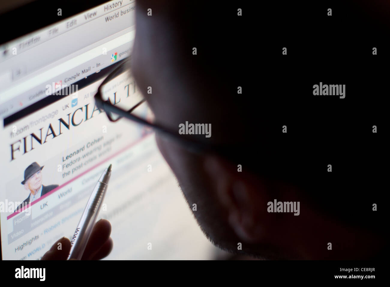 Online website hi-res stock photography and images - Alamy