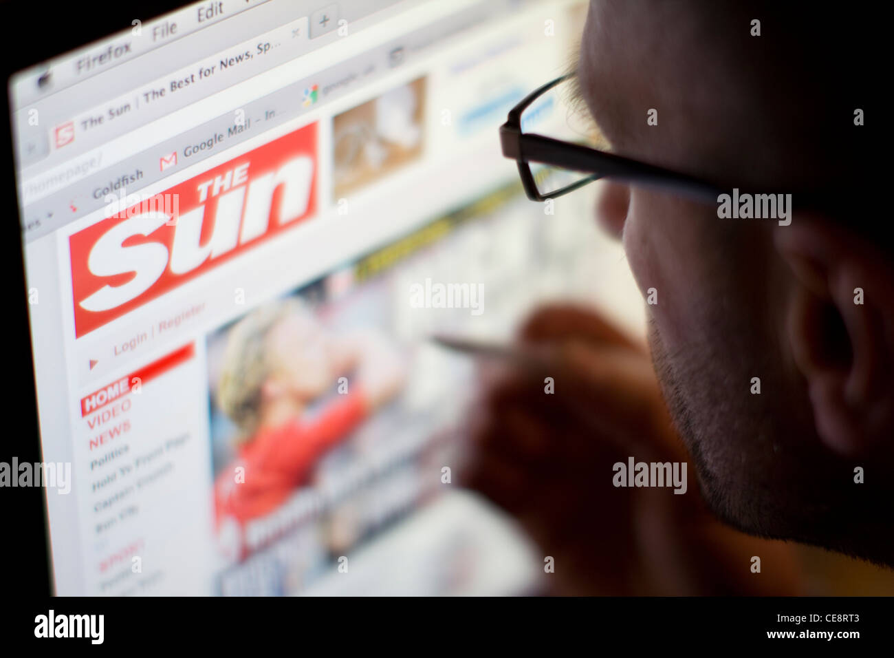 The sun newspaper online website Stock Photo - Alamy