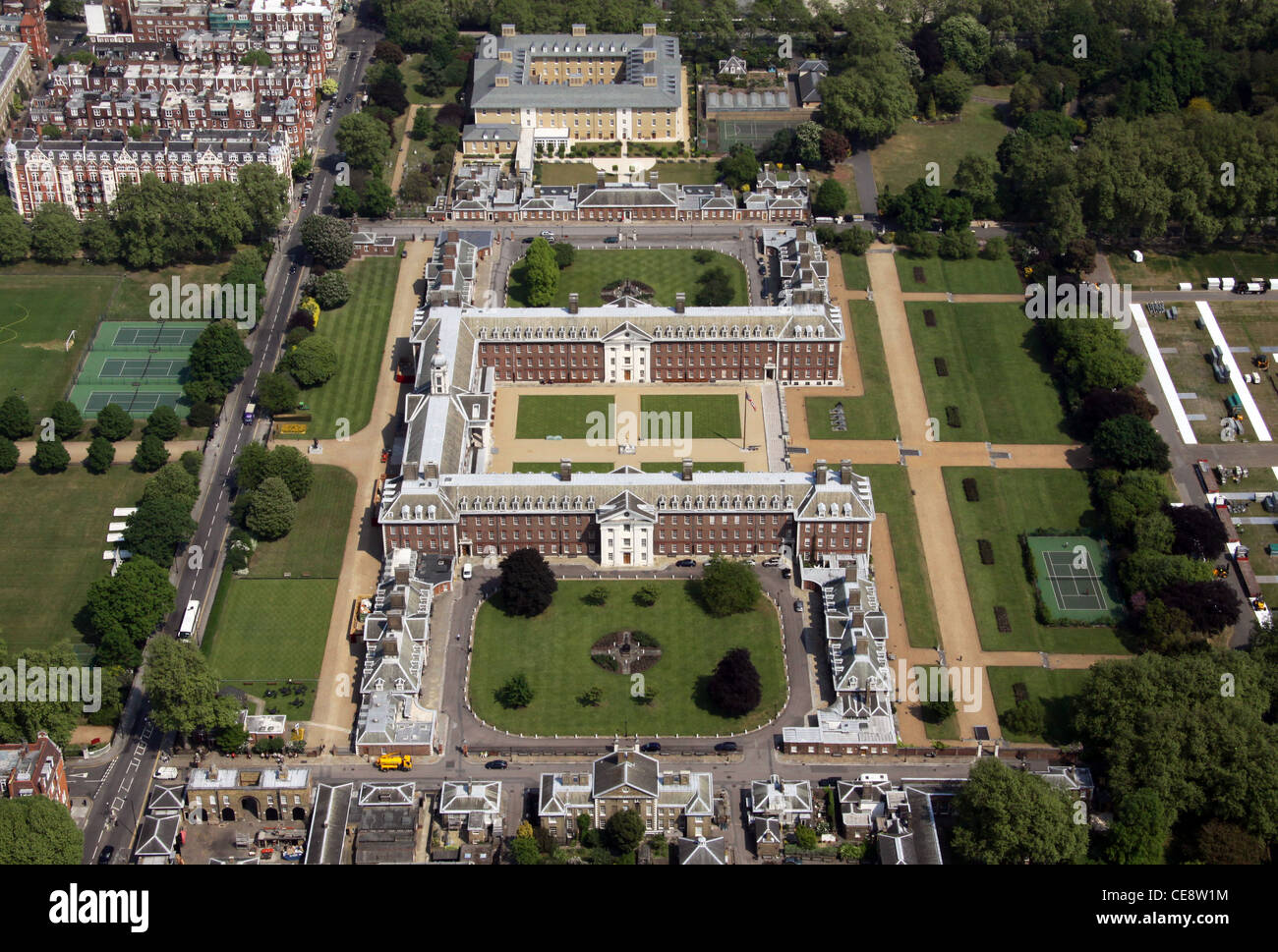 Royal hospital chelsea above hi-res stock photography and images - Alamy