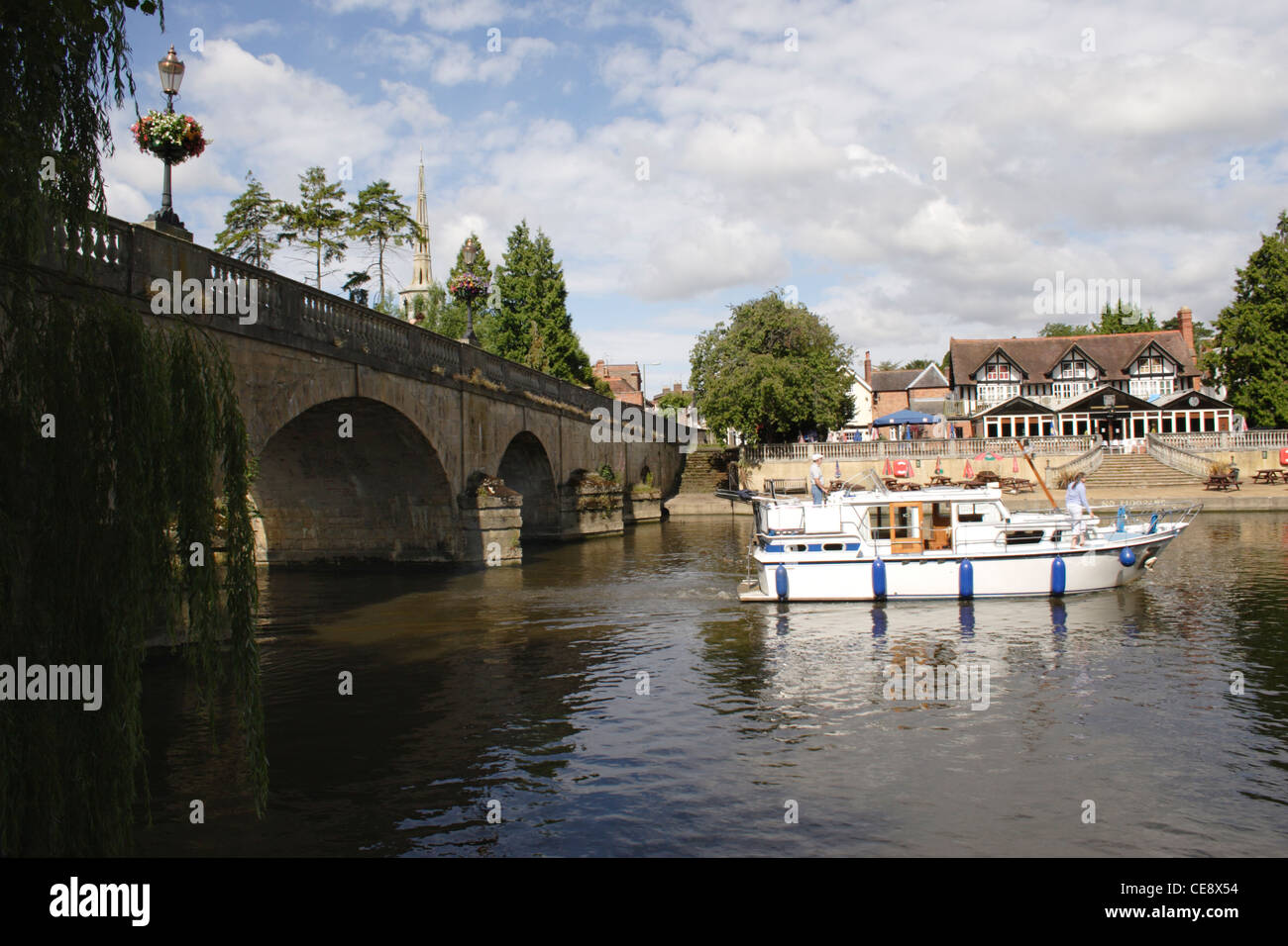 River Thames at Wallingford Oxfordshire Stock Photo - Alamy