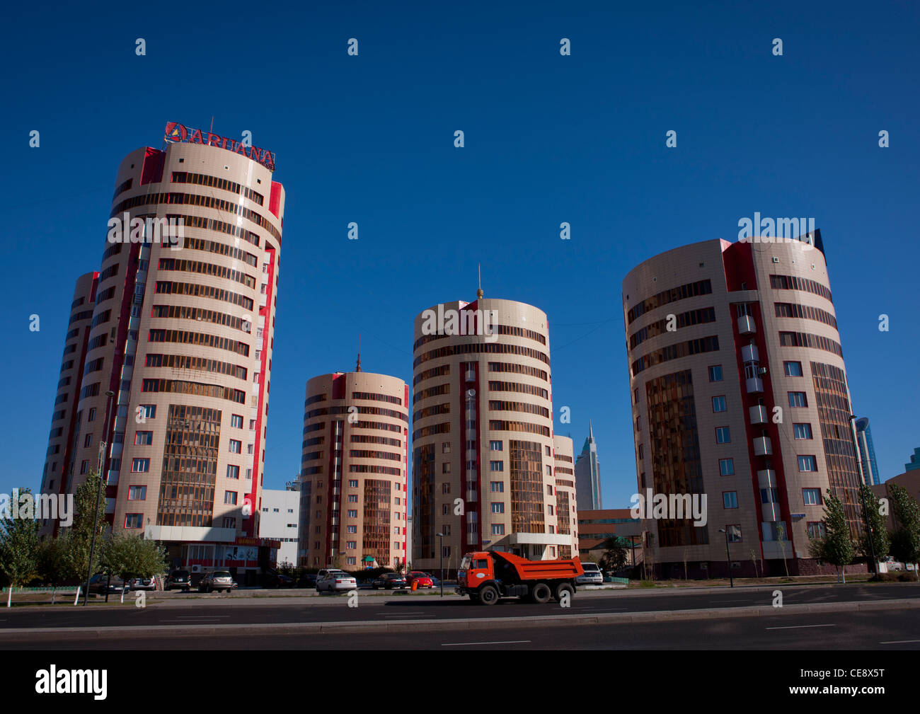 Beer can building hi-res stock photography and images - Alamy