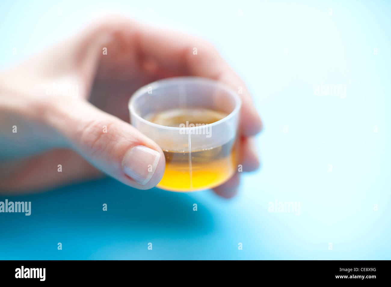 Measured dose hi-res stock photography and images - Alamy