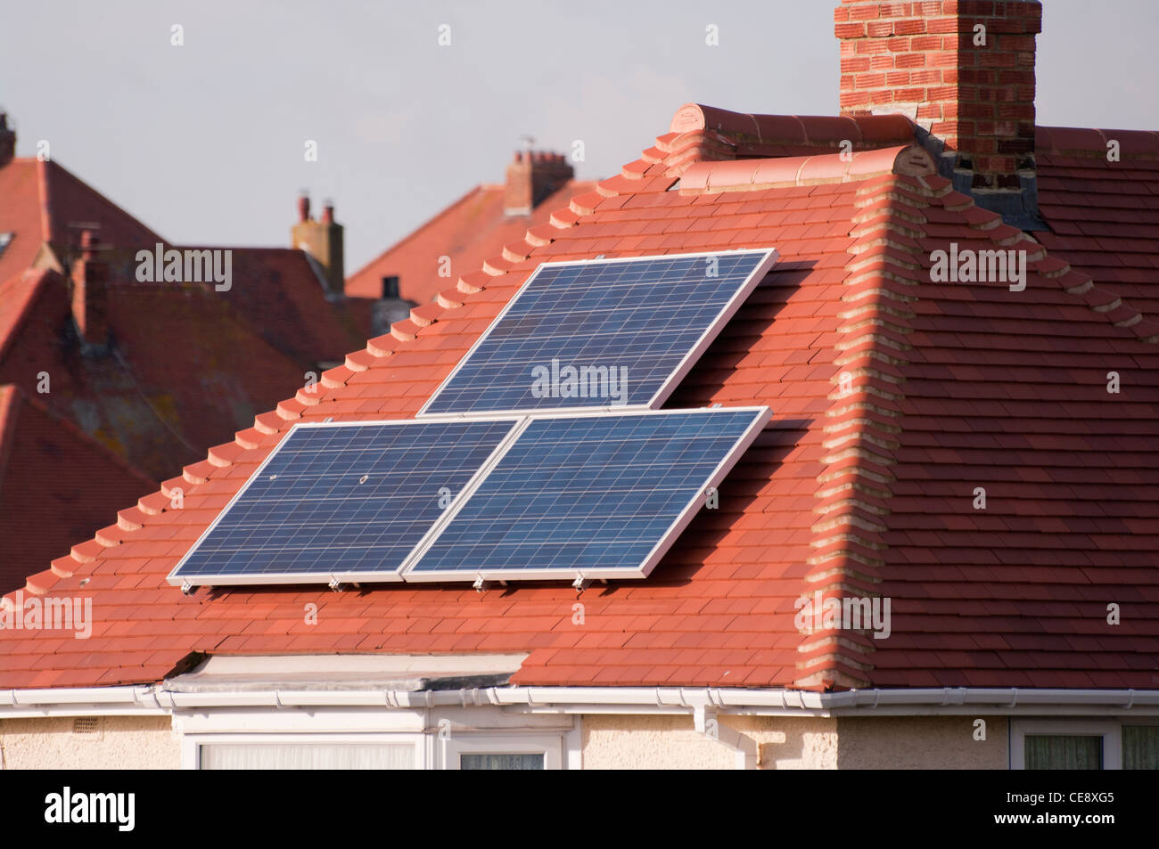 Solar rooftop england hi-res stock photography and images - Alamy