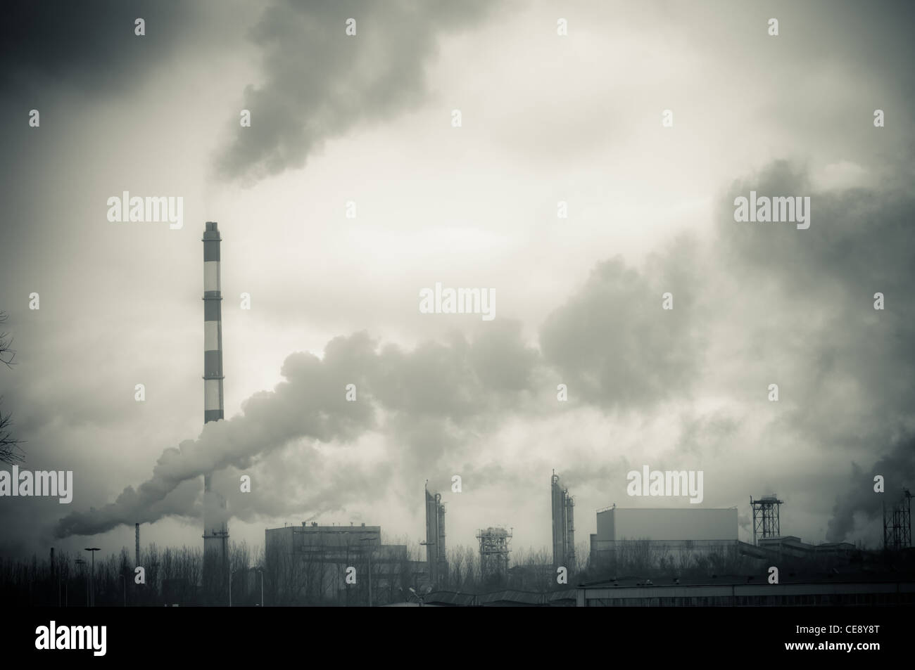 dirty smoke and pollution produced by chemical factory Stock Photo - Alamy