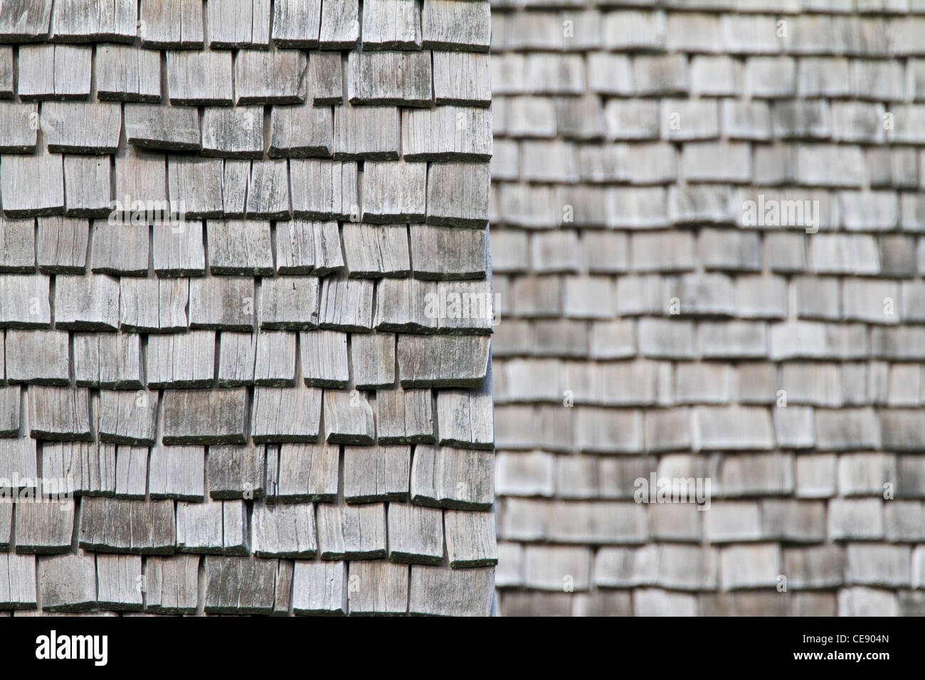 Roof made by using an old style wood shingles Stock Photo - Alamy