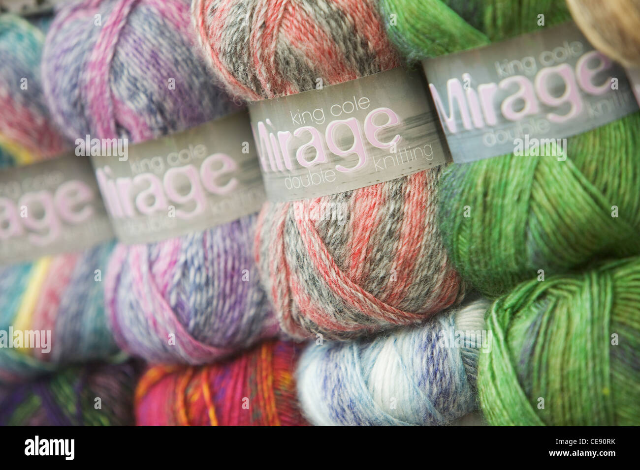 Knitting wool in market stall hi-res stock photography and images - Alamy