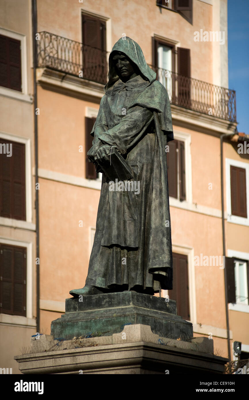 Giordano bruno piazza campo dei fiori rome italy statue hi-res stock ...