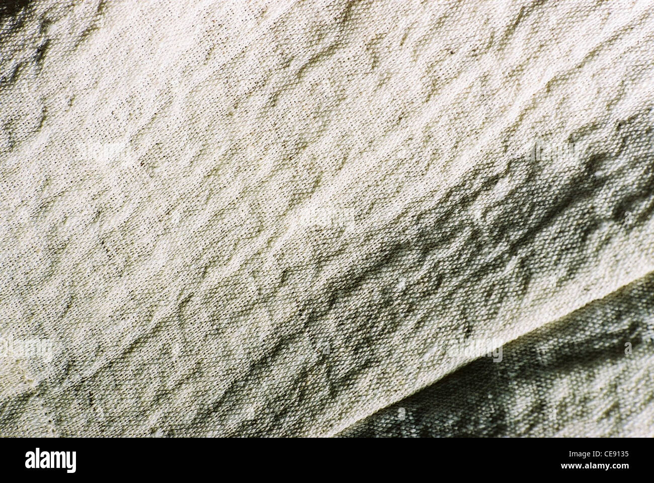 close up of crinkled white linen / muslin fabric Stock Photo - Alamy