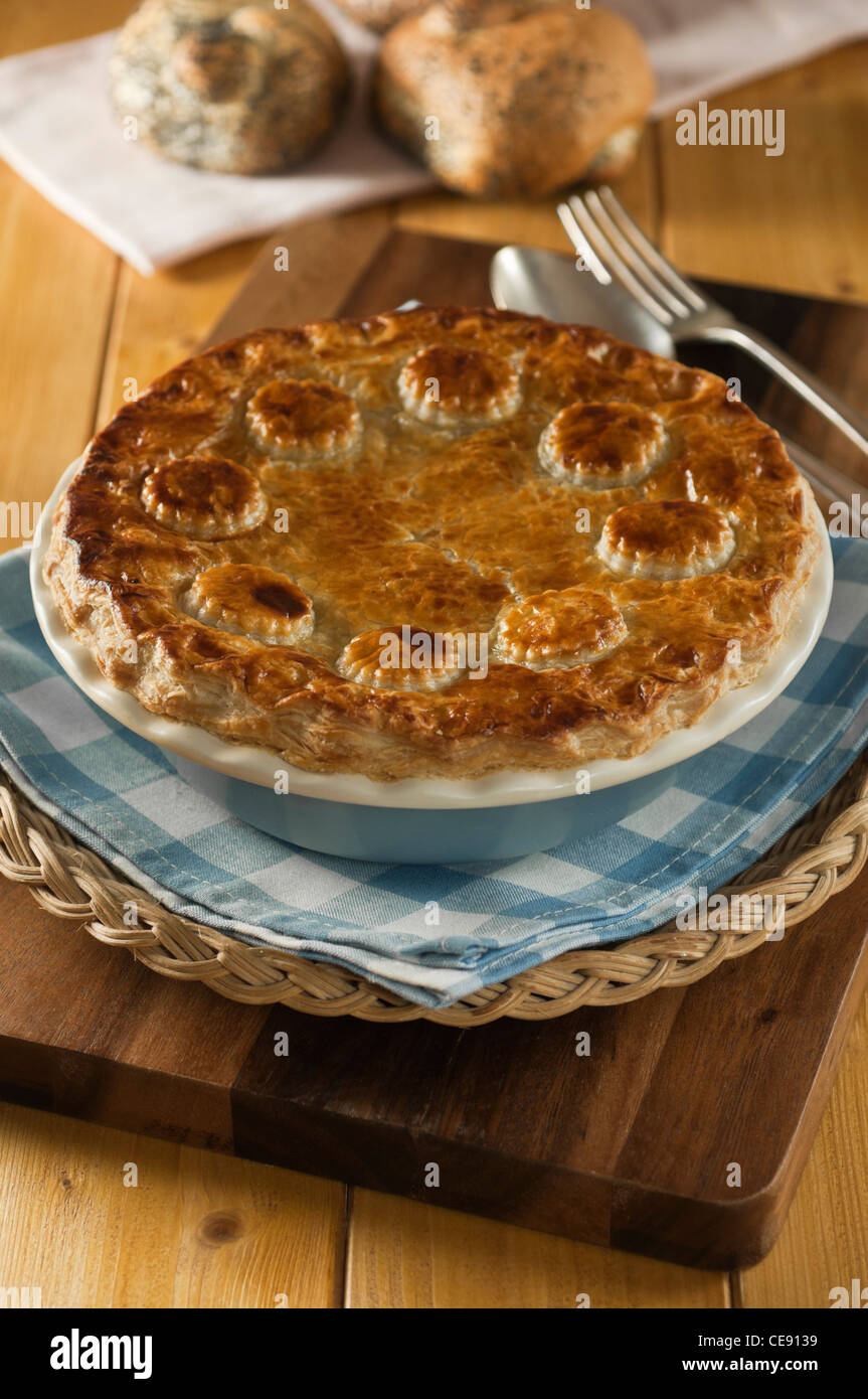 Chicken pie hi-res stock photography and images - Alamy