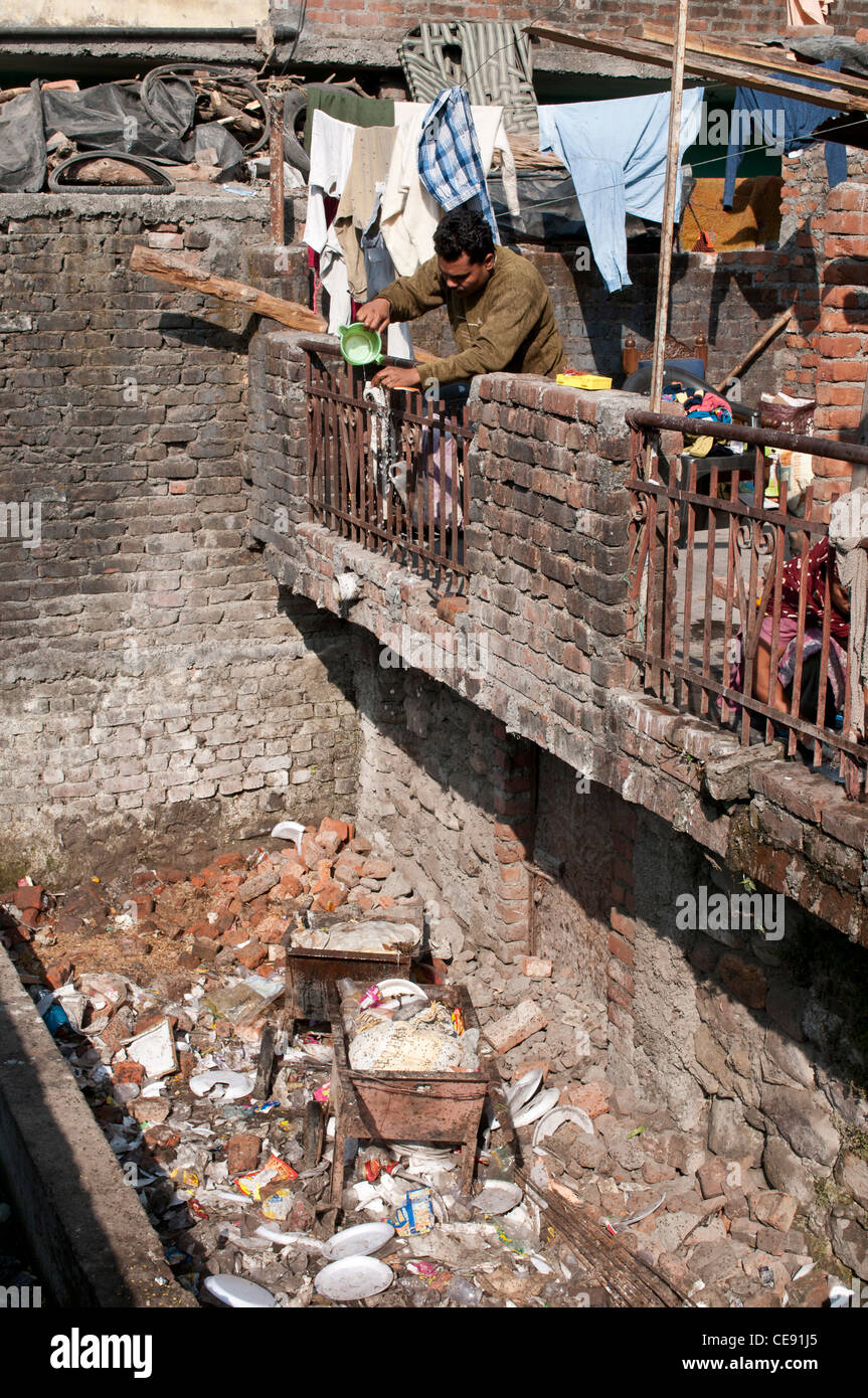 Man cleaning his teeth over his balcony, Rishikesh, Uttarakhand, India ...