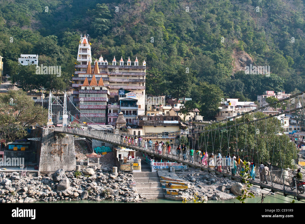 Lakshman Jhula Bridge, Rishikesh, Uttarakhand, India Stock Photo - Alamy