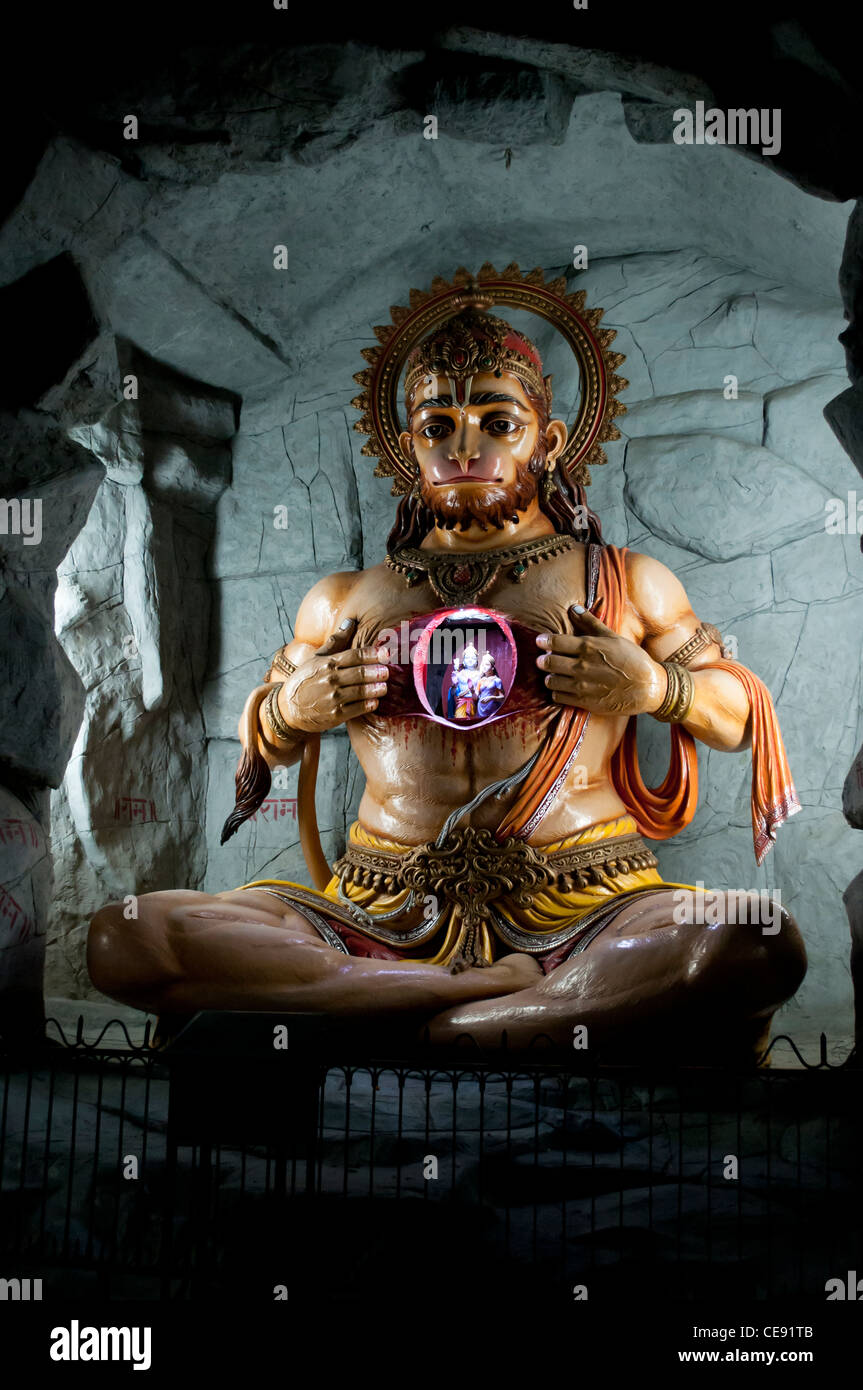 Hanuman statue opening his heart to show Shiva and Parvati, Parmarth ...