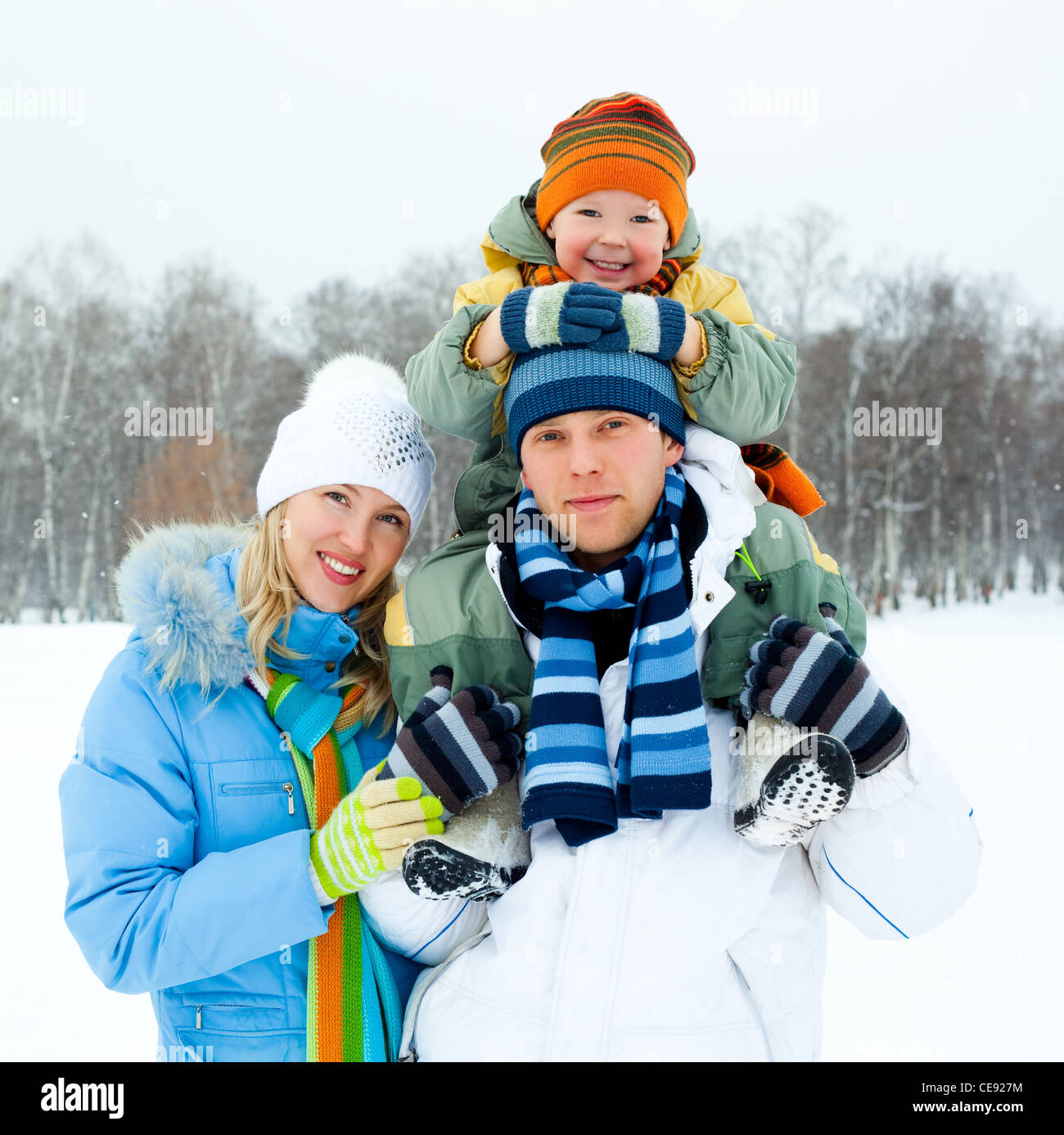 happy family outdoor Stock Photo - Alamy