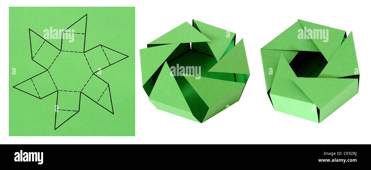 assembly procedure of paper gift box Stock Photo - Alamy