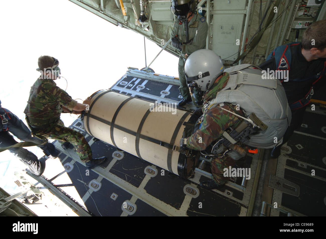 Pathfinder platoon of 16 air assault brigade parachute regiment hi-res ...