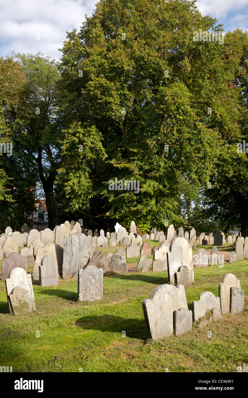 Copps hill burying ground hi-res stock photography and images - Alamy