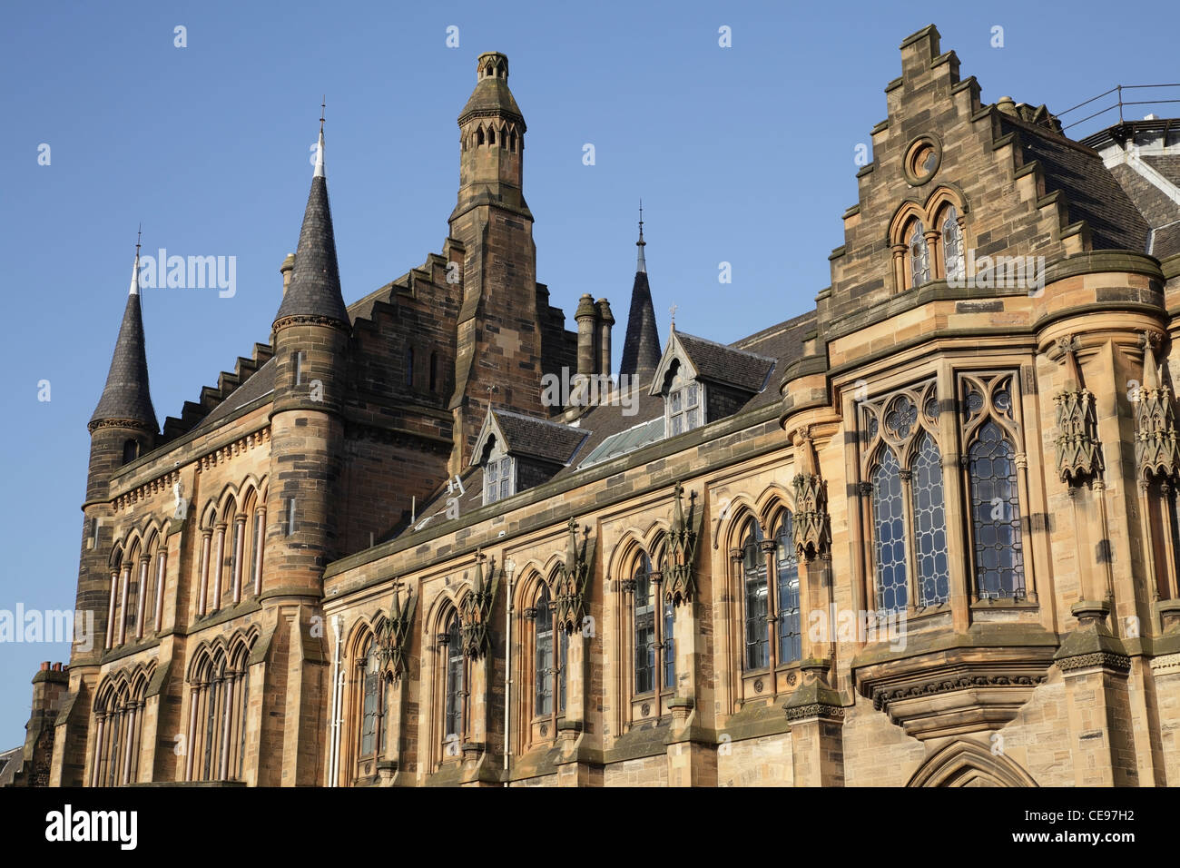 University glasgow main building gilmore hi-res stock photography and ...