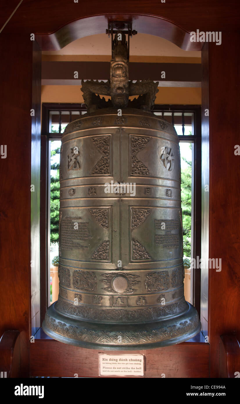 Ceremonial Bell Trúc Lâm Temple Dalat Stock Photo - Alamy