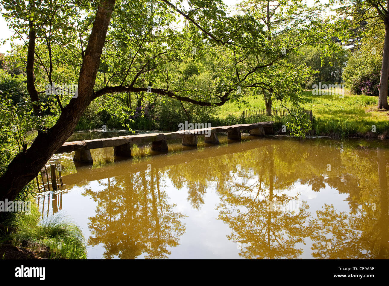 Wakefield bridge hi-res stock photography and images - Alamy