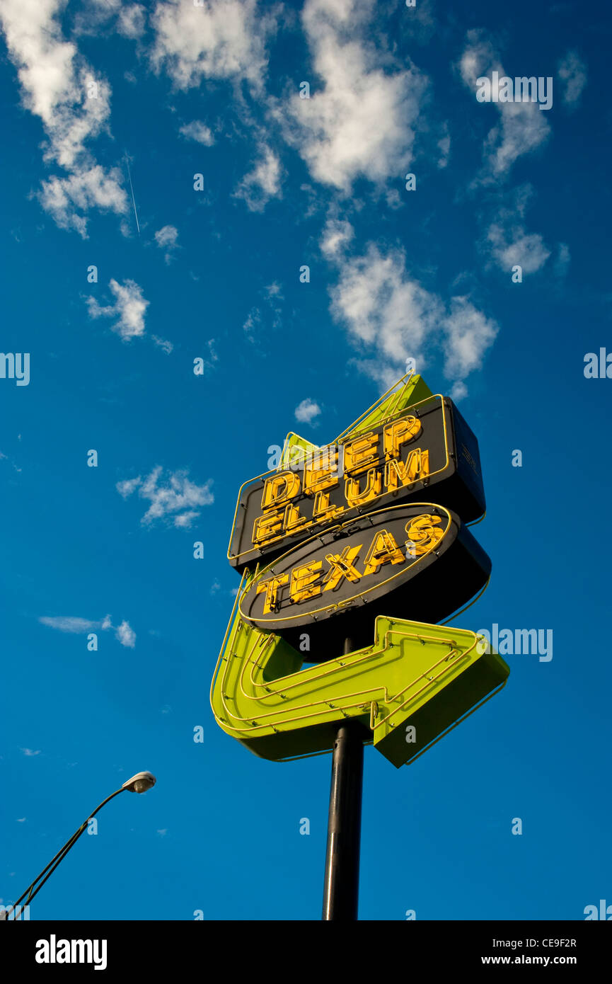 Dallas deep ellum texas sign hi-res stock photography and images - Alamy