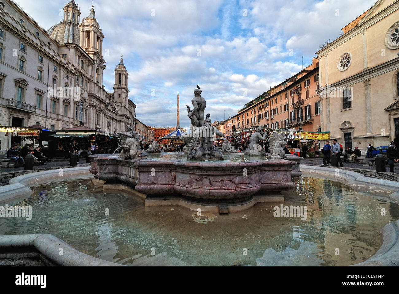 italia italy italie roma rome piazza navona fontana del moro Stock ...