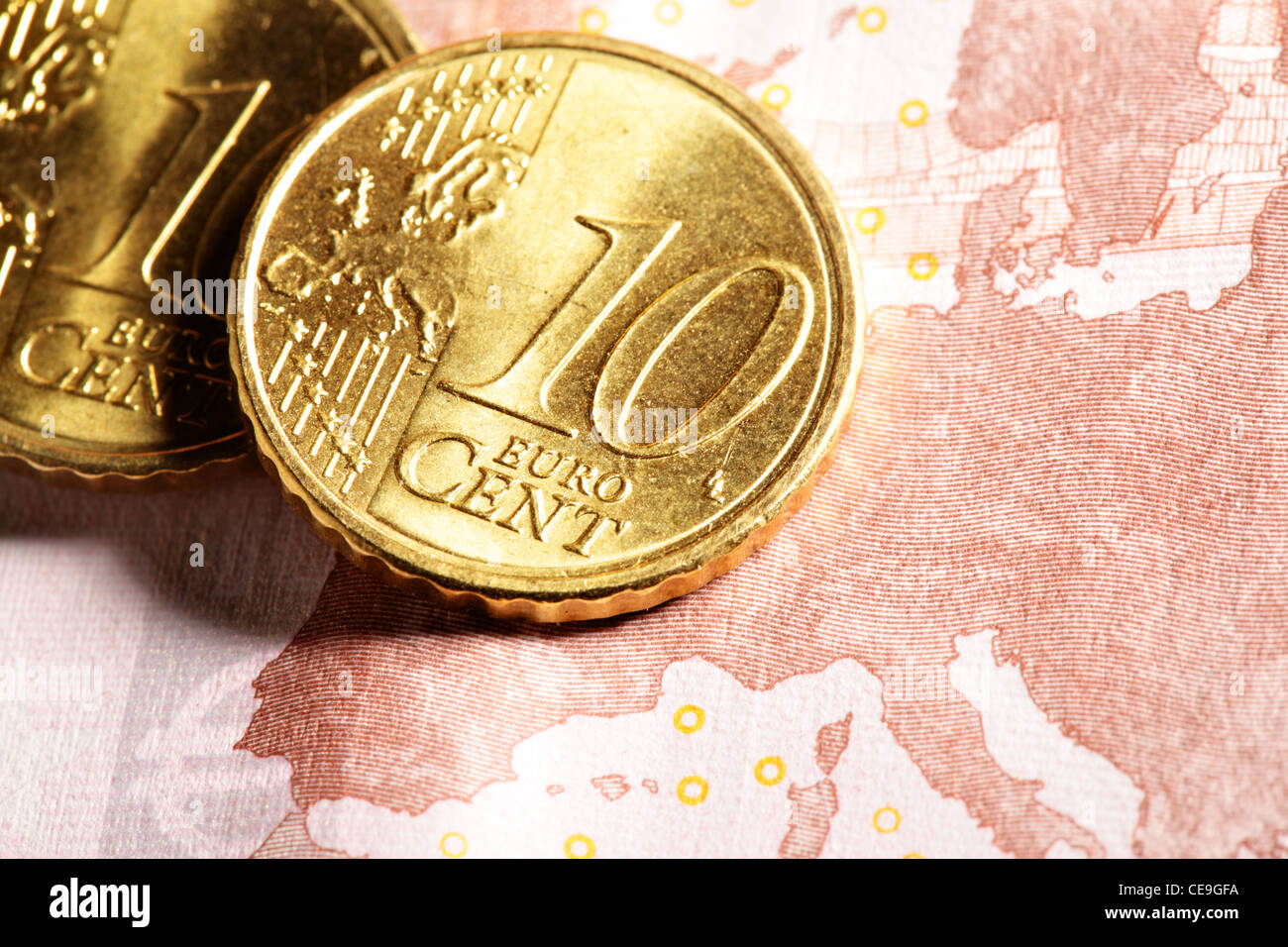 Map of europe euro coins hi-res stock photography and images - Alamy