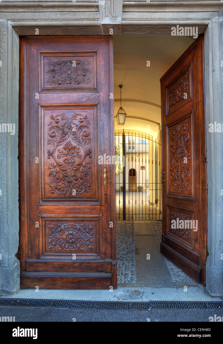 Beautiful courtyard door in hi-res stock photography and images - Alamy