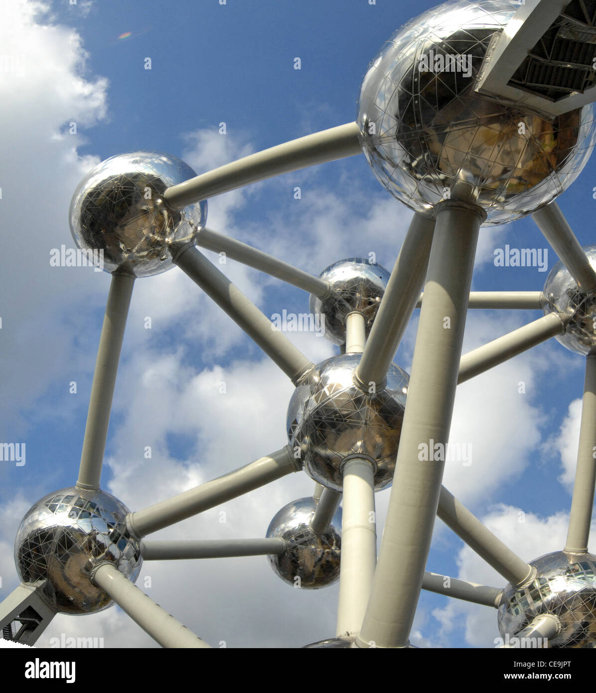 Atomium bruxelles hi-res stock photography and images - Alamy