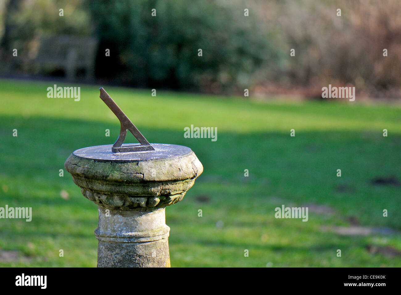 Sundial stone plinth hi-res stock photography and images - Alamy