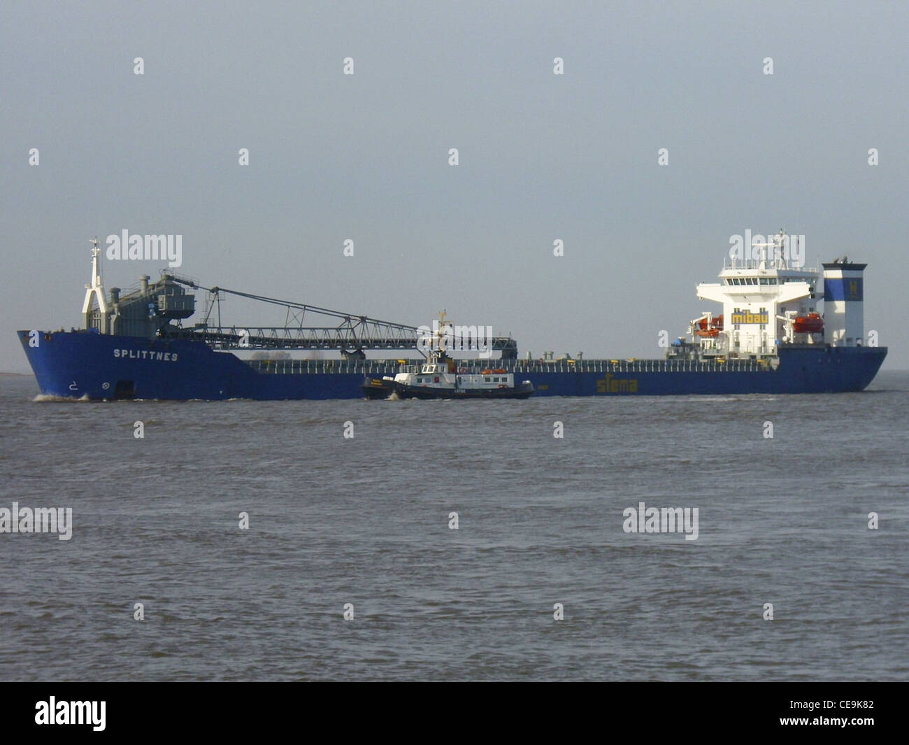 The Splittnes is a self-unloading bulk carrier designed for ...