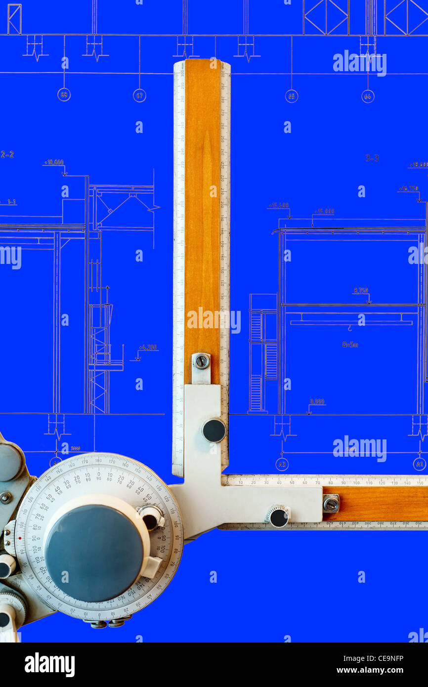Old-fashioned drawing board with blue project blueprint Stock Photo - Alamy