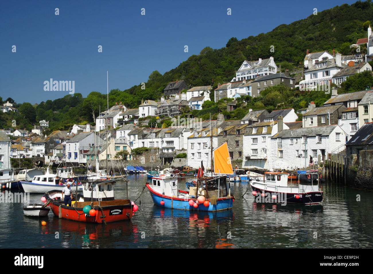 Harbour scene at Polperro, Cornwall Stock Photo - Alamy