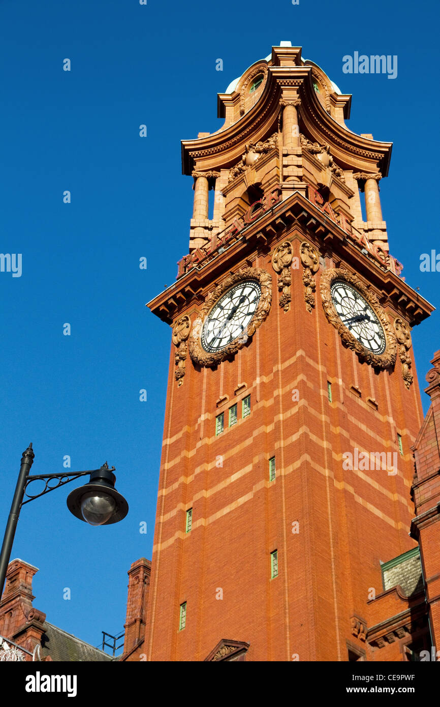 Refuge assurance building hi-res stock photography and images - Alamy